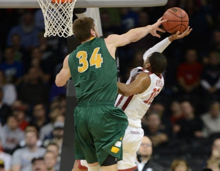 Chris Kading - 2015-16 - Men's Basketball - NDSU
